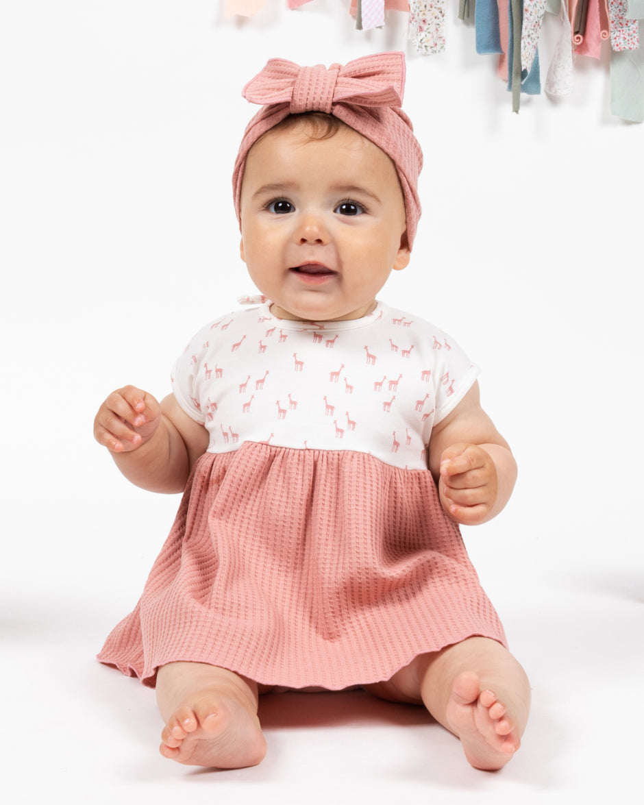 Vestidos y jesusitos de bebé | Moda infantil Dolce petit, Yoedu ...